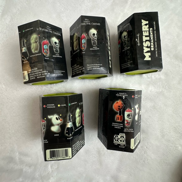Hallmark | Holiday | Hallmark Mystery Ornaments Set Of 5 Nwt | Poshmark